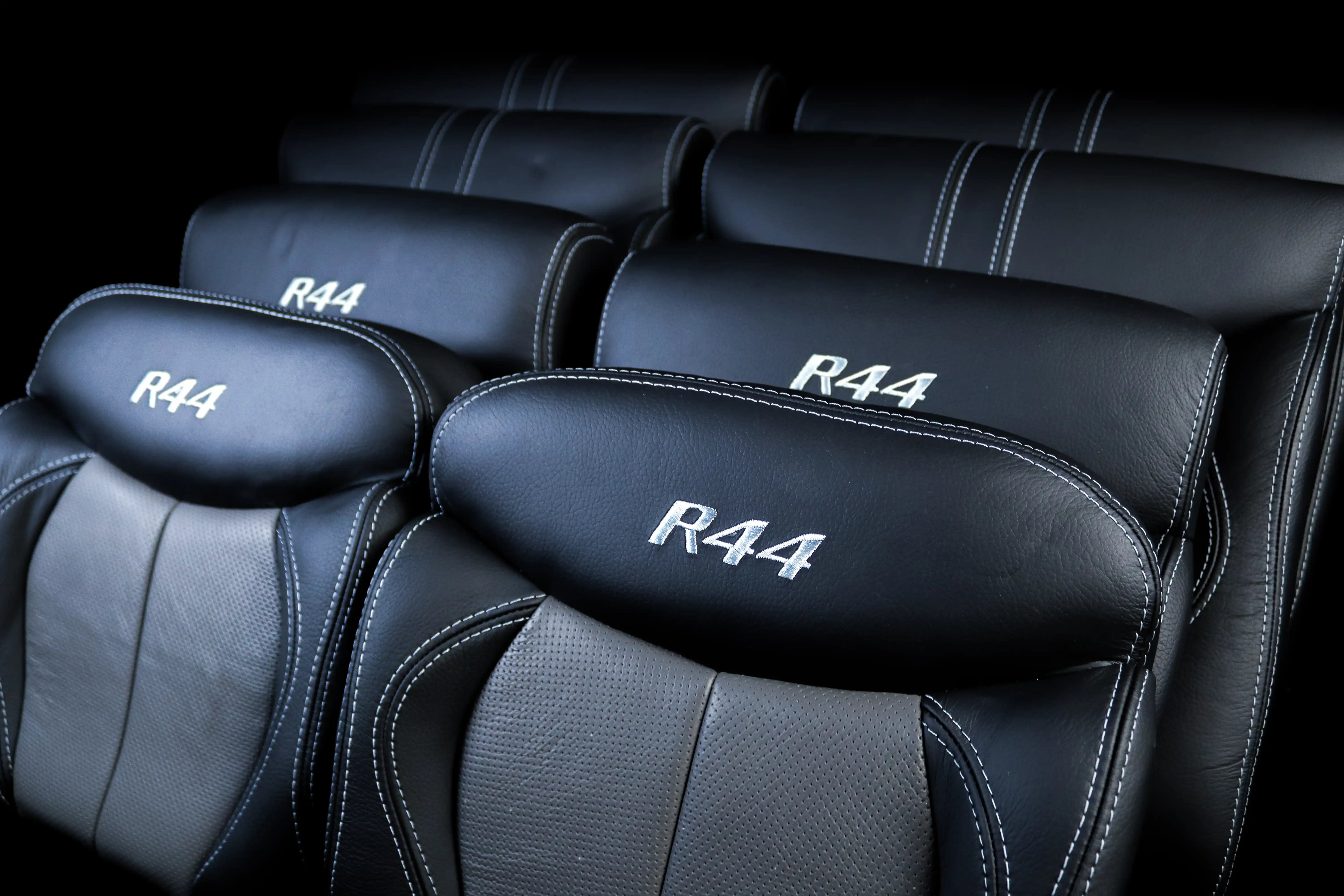 Robinson R44 – InFlight Interiors